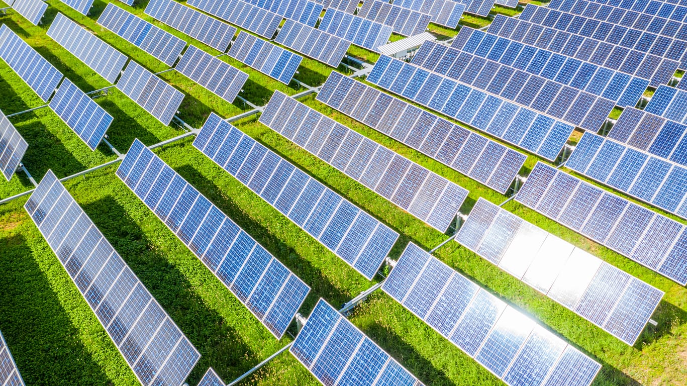 Solar Energy Uses, Information, and Updates | Cedar Creek Energy